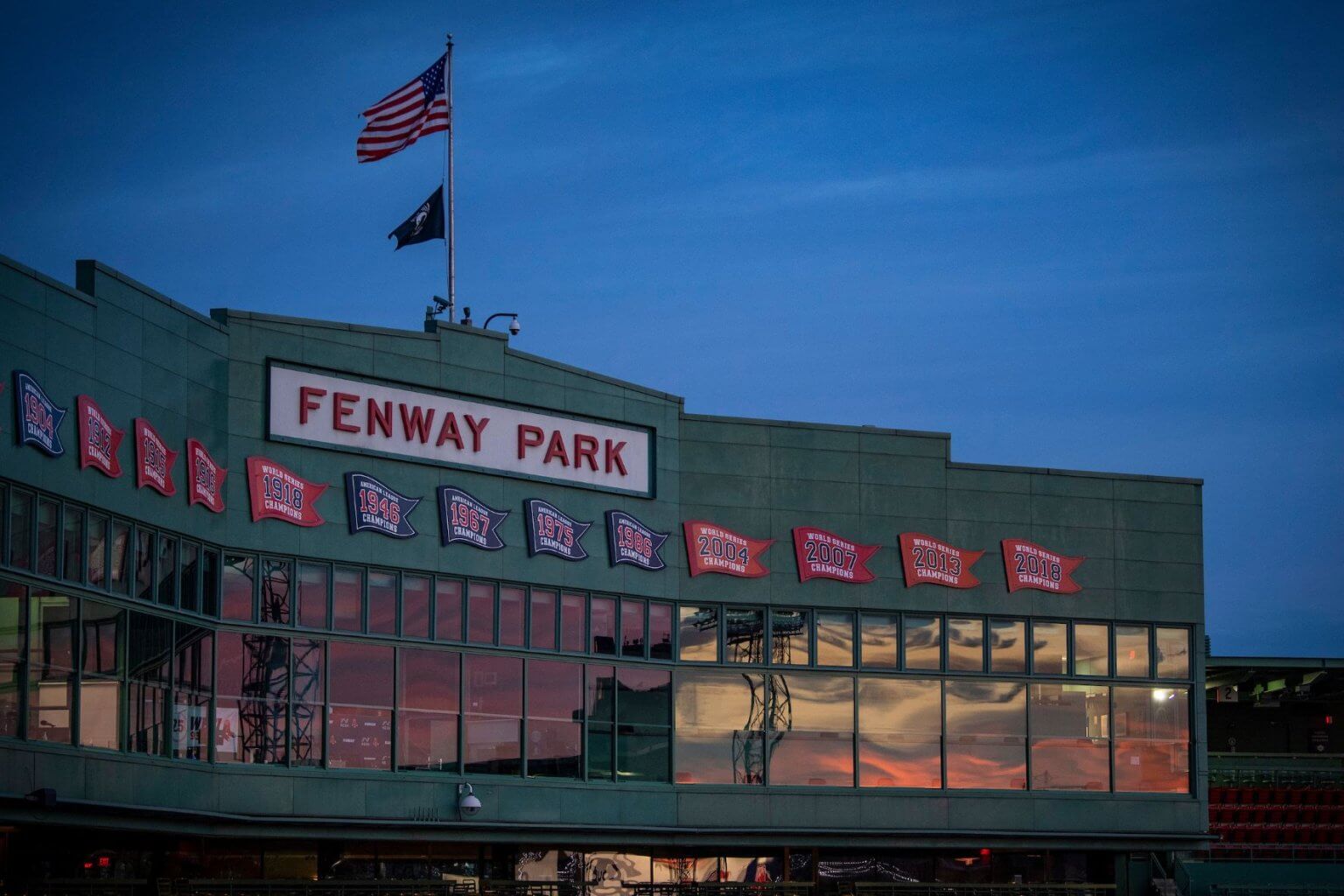 Boston Red Sox Vs. Texas Rangers at Fenway Park | Hotel Commonwealth
